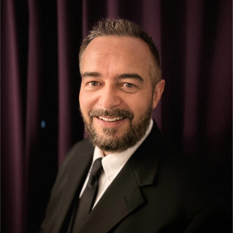 Len Hardy's Instagram, Twitter & Facebook on IDCrawl