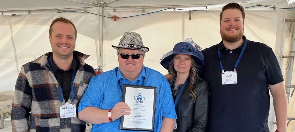 CIPH presents Bill Lowe with industry award - Mechanical Business