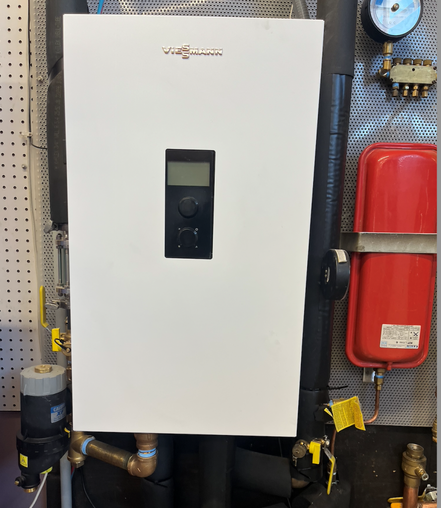 Me and my A2W heat pump - Mechanical Business